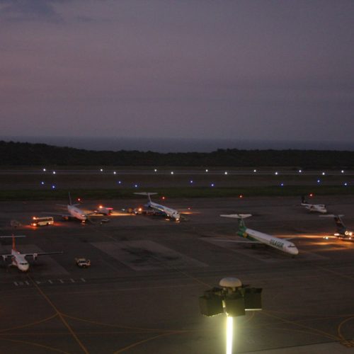 Compact Solar Runway Light - Aviation Renewables