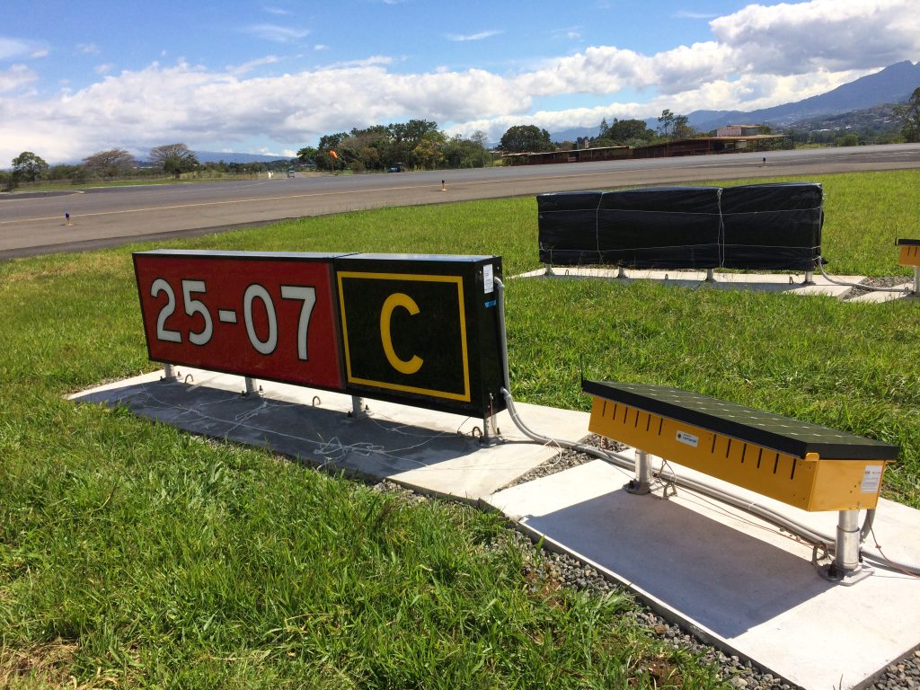 Solar LED Airfield Signs - Aviation Renewables